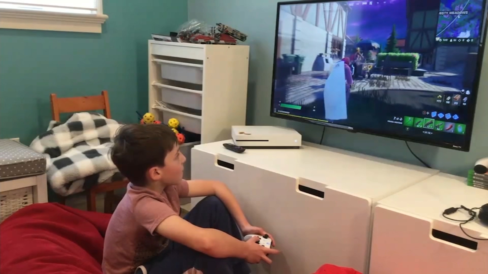 GAME OVER? Boy's Fortnite credits go missing, turns to local reporter ...